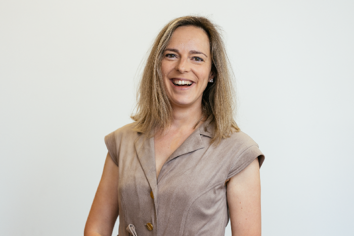 Over Nele :: Nele Jacobs